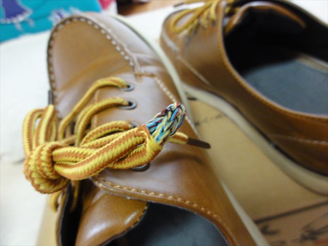 be under reconstruction ...: 以前買った靴の話